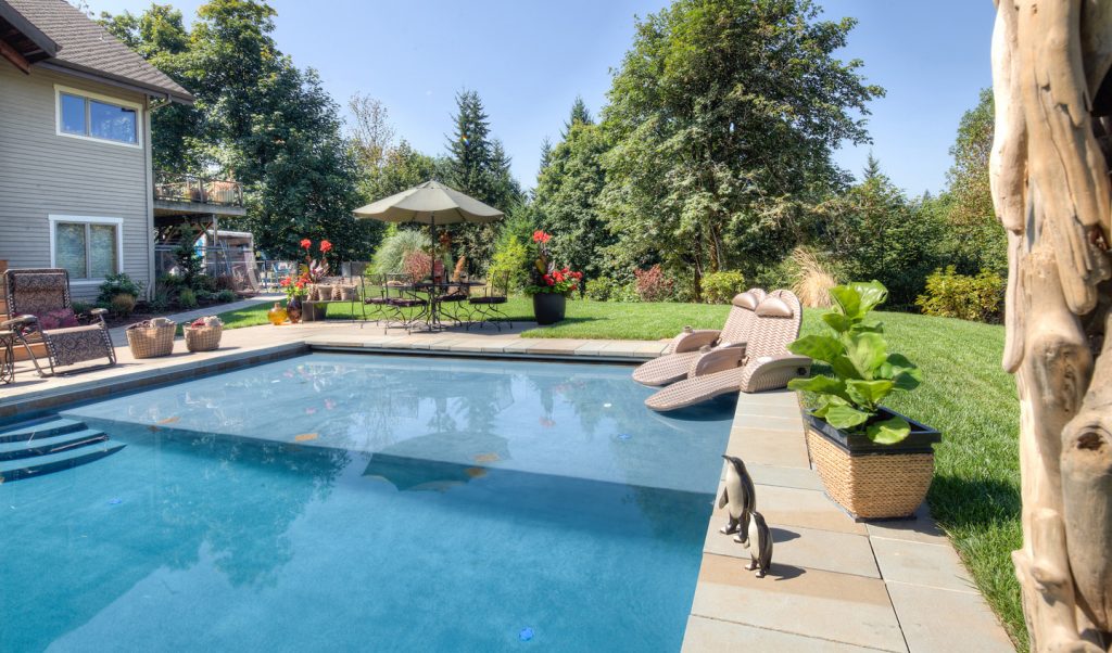 Guide to Swimming Pool UV Sterilization - PURITOR.COM